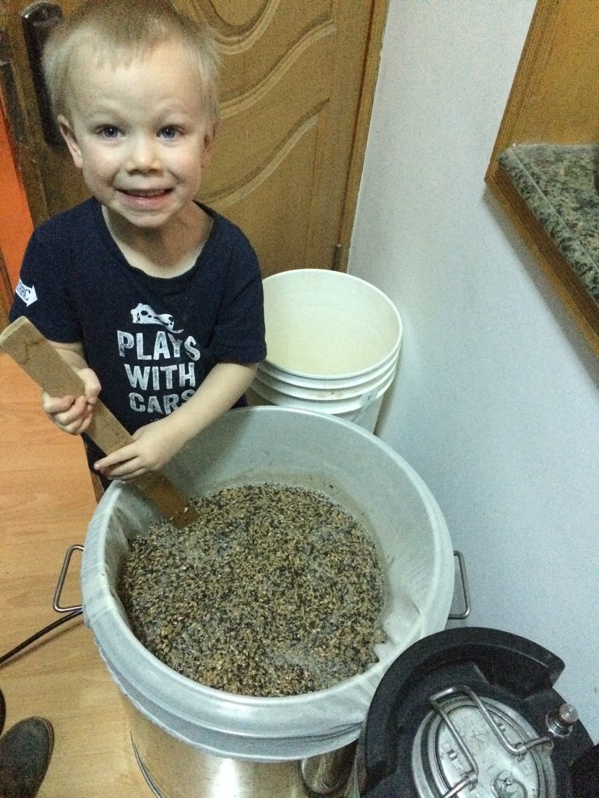 Brewing with Kids – HORN BREWING
